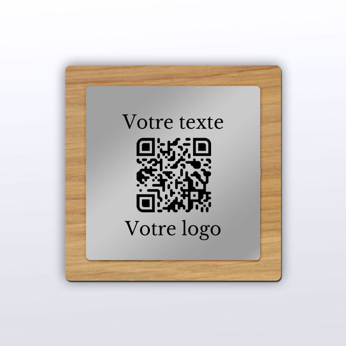 Plaque QR code carrée en bois aspect inox