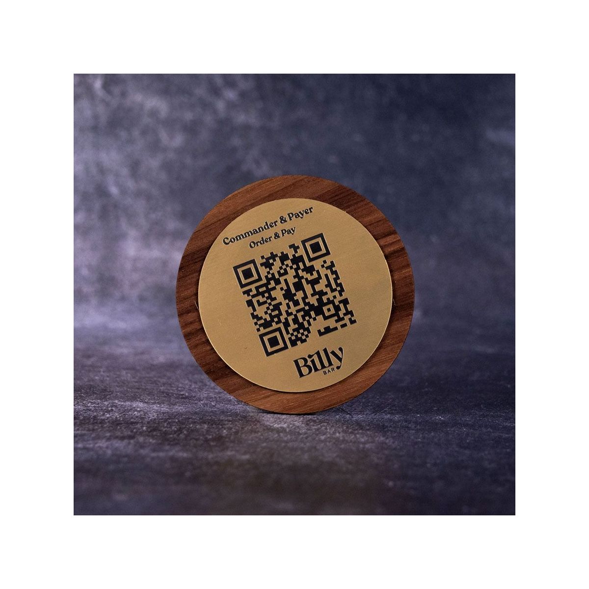 Plaque QR code rectangulaire en bois aspect inox